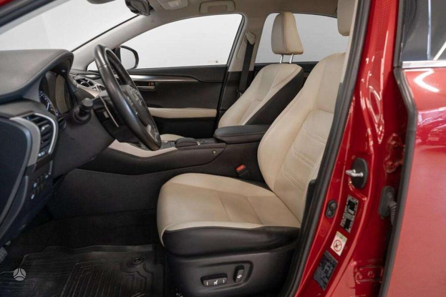 Sarkans Lexus NX 300h 2019 Viļņa, ar dzinēja tilpumu 2.50 L un nobraukumu 81 tūkst. km par 26500 €, foto 8 vietnē AUTOMOTO.COM.LV