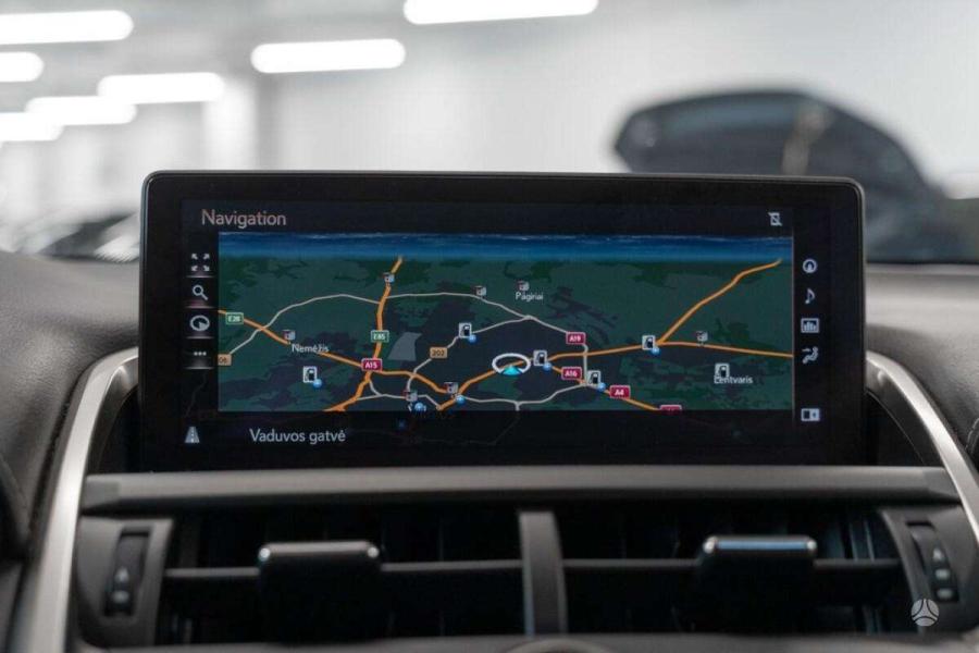Sarkans Lexus NX 300h 2019 Viļņa, ar dzinēja tilpumu 2.50 L un nobraukumu 81 tūkst. km par 26500 €, foto 15 vietnē AUTOMOTO.COM.LV