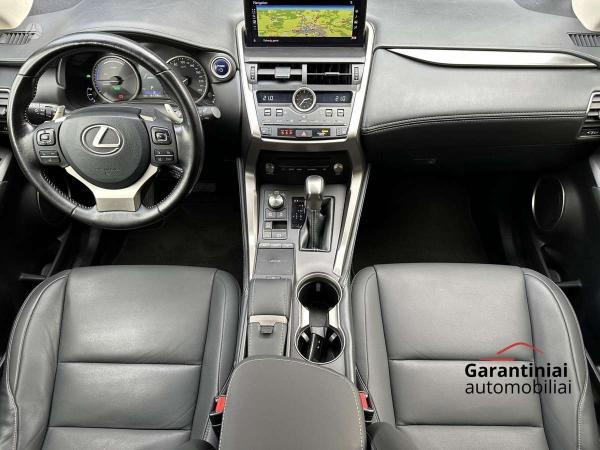 Red Lexus NX 300h 2019 in Vilnius, with an engine capacity of 2.50 L and mileage of 161 thousand km for 23950 €, photo 3 on AUTOMOTO.COM.LV