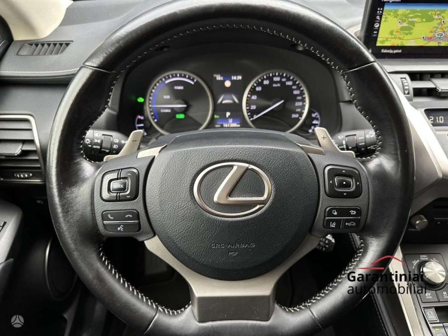 Red Lexus NX 300h 2019 in Vilnius, with an engine capacity of 2.50 L and mileage of 161 thousand km for 23950 €, photo 8 on AUTOMOTO.COM.LV