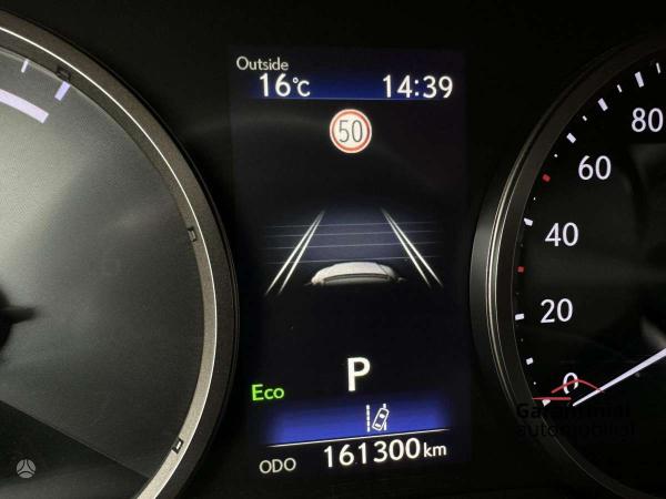 Red Lexus NX 300h 2019 in Vilnius, with an engine capacity of 2.50 L and mileage of 161 thousand km for 23950 €, photo 8 on AUTOMOTO.COM.LV
