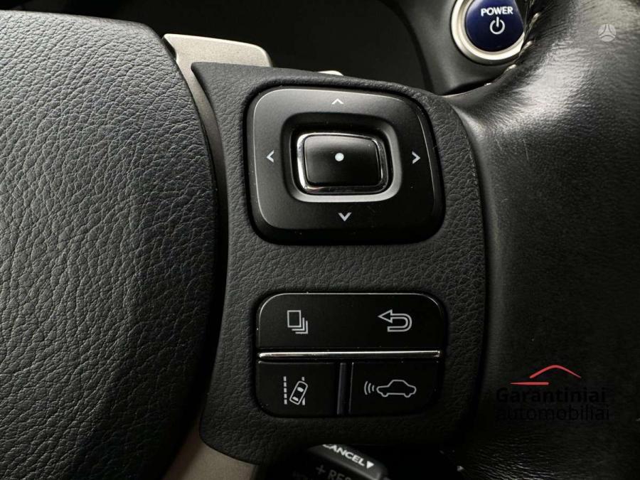 Red Lexus NX 300h 2019 in Vilnius, with an engine capacity of 2.50 L and mileage of 161 thousand km for 23950 €, photo 13 on AUTOMOTO.COM.LV