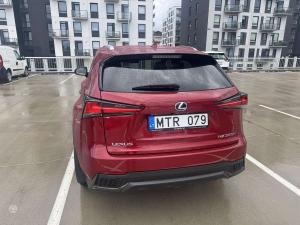Красный Лексус NX 300h 2019 в Вильнюс, объемом двигателя 2.49 л и пробегом 168 тыс. км за 28500 €, фото 7 на AUTOMOTO.COM.LV