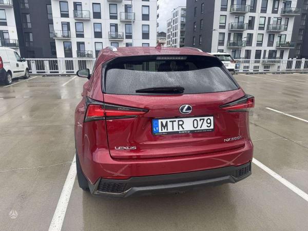 Red Lexus NX 300h 2019 in Vilnius, with an engine capacity of 2.49 L and mileage of 168 thousand km for 28500 €, photo 7 on AUTOMOTO.COM.LV