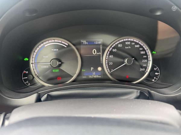 Red Lexus NX 300h 2019 in Vilnius, with an engine capacity of 2.49 L and mileage of 168 thousand km for 28500 €, photo 9 on AUTOMOTO.COM.LV
