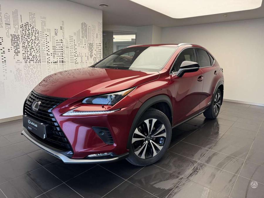 Красный Лексус NX 300h 2021 в Каунас, объемом двигателя 2.49 л и пробегом 105 тыс. км за 32900 €, фото 1 на AUTOMOTO.COM.LV