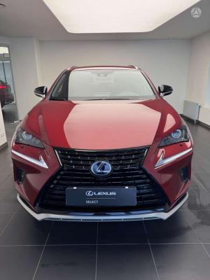 Красный Лексус NX 300h 2021 в Каунас, объемом двигателя 2.49 л и пробегом 105 тыс. км за 32900 €, фото 5 на AUTOMOTO.COM.LV