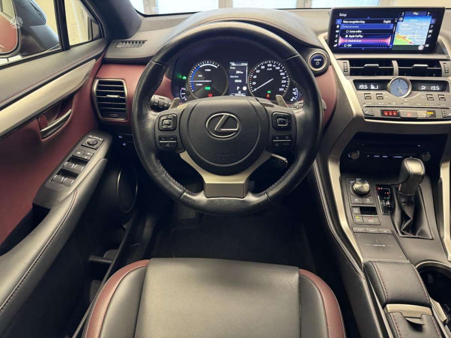 Красный Лексус NX 300h 2021 в Каунас, объемом двигателя 2.49 л и пробегом 105 тыс. км за 32900 €, фото 14 на AUTOMOTO.COM.LV