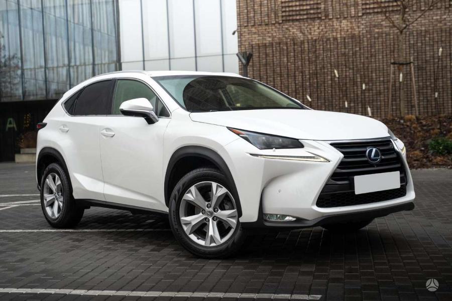 Balts Lexus NX 300h 2014 Viļņa, ar dzinēja tilpumu 2.49 L un nobraukumu 167 tūkst. km par 20900 €, foto 3 vietnē AUTOMOTO.COM.LV