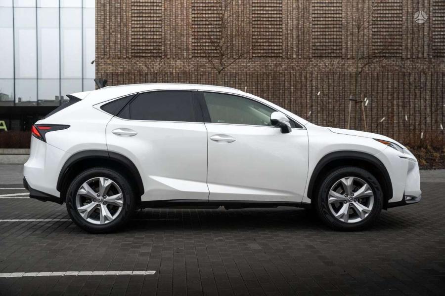 Balts Lexus NX 300h 2014 Viļņa, ar dzinēja tilpumu 2.49 L un nobraukumu 167 tūkst. km par 20900 €, foto 6 vietnē AUTOMOTO.COM.LV