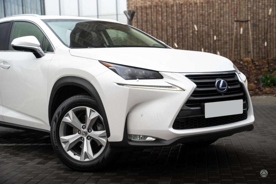 Balts Lexus NX 300h 2014 Viļņa, ar dzinēja tilpumu 2.49 L un nobraukumu 167 tūkst. km par 20900 €, foto 8 vietnē AUTOMOTO.COM.LV