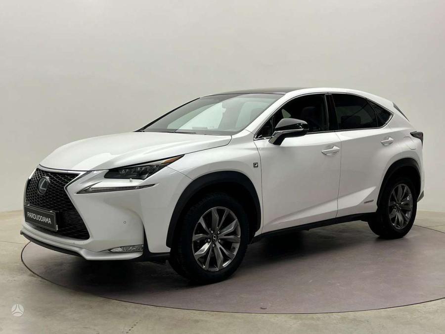 White Lexus NX 300h 2014 in Panevezys, with an engine capacity of 2.49 L and mileage of 219 thousand km for 19990 €, photo 1 on AUTOMOTO.COM.LV
