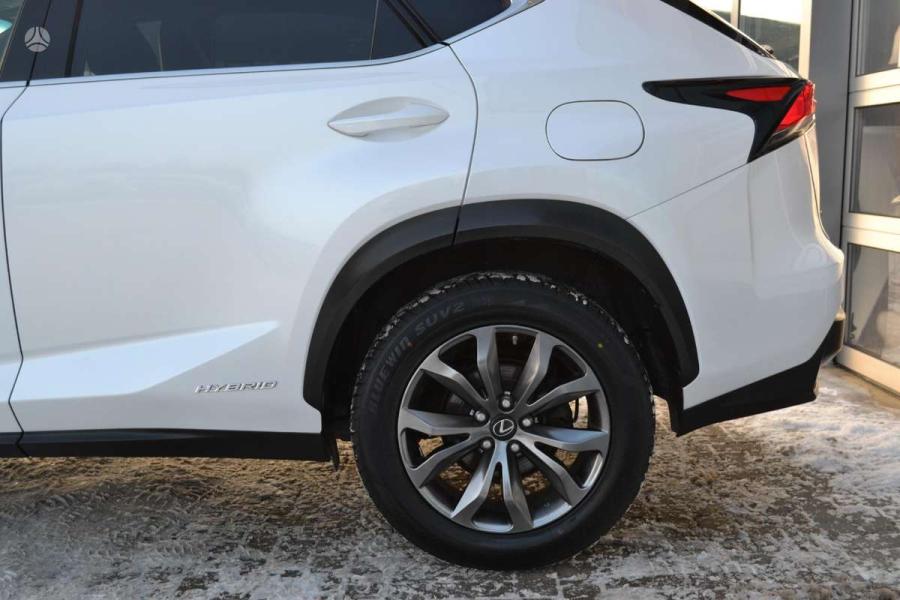 Balts Lexus NX 300h 2014 Viļņa, ar dzinēja tilpumu 2.49 L un nobraukumu 220 tūkst. km par 19500 €, foto 14 vietnē AUTOMOTO.COM.LV