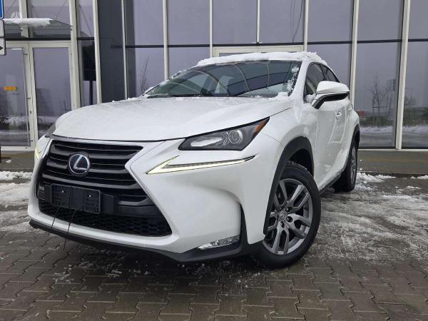 White Lexus NX 300h 2014 in Vilnius, with an engine capacity of 2.49 L and mileage of 175 thousand km for 17500 €, photo 3 on AUTOMOTO.COM.LV