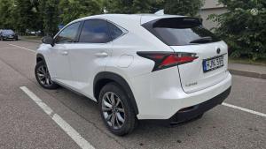 White Lexus NX 300h 2014 in Vilnius, with an engine capacity of 2.49 L and mileage of 109 thousand km for 20000 €, photo  on AUTOMOTO.COM.LV