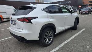 White Lexus NX 300h 2014 in Vilnius, with an engine capacity of 2.49 L and mileage of 109 thousand km for 20000 €, photo 8 on AUTOMOTO.COM.LV