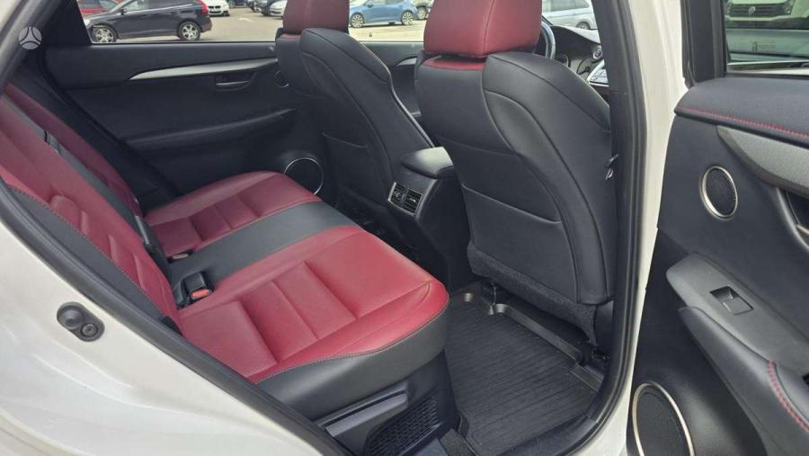 White Lexus NX 300h 2014 in Vilnius, with an engine capacity of 2.49 L and mileage of 109 thousand km for 20000 €, photo 13 on AUTOMOTO.COM.LV