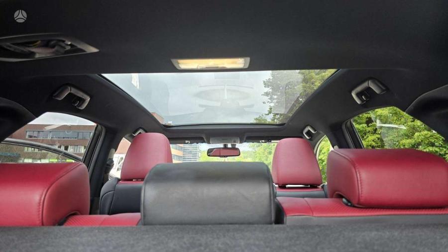 White Lexus NX 300h 2014 in Vilnius, with an engine capacity of 2.49 L and mileage of 109 thousand km for 20000 €, photo 16 on AUTOMOTO.COM.LV
