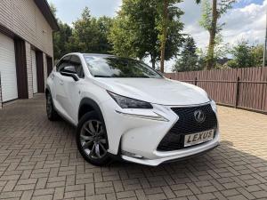 Balts Lexus NX 300h 2014 Šauļi, ar dzinēja tilpumu 2.49 L un nobraukumu 286 tūkst. km par 19400 €, foto  vietnē AUTOMOTO.COM.LV