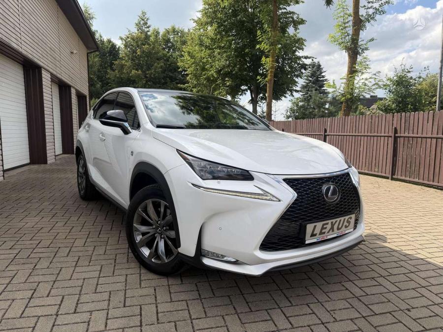 White Lexus NX 300h 2014 in Siauliai, with an engine capacity of 2.49 L and mileage of 286 thousand km for 19400 €, photo 1 on AUTOMOTO.COM.LV