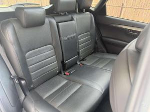 White Lexus NX 300h 2014 in Siauliai, with an engine capacity of 2.49 L and mileage of 286 thousand km for 19400 €, photo 22 on AUTOMOTO.COM.LV