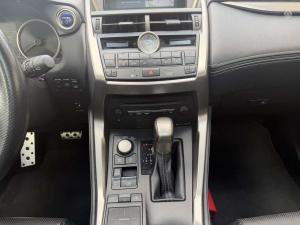 White Lexus NX 300h 2014 in Siauliai, with an engine capacity of 2.49 L and mileage of 286 thousand km for 19400 €, photo 26 on AUTOMOTO.COM.LV