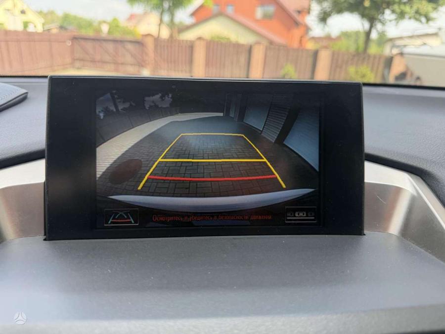 White Lexus NX 300h 2014 in Siauliai, with an engine capacity of 2.49 L and mileage of 286 thousand km for 19400 €, photo 30 on AUTOMOTO.COM.LV