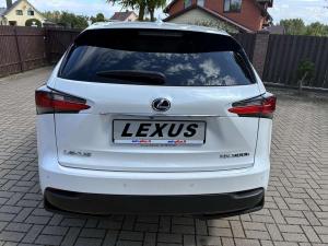 White Lexus NX 300h 2014 in Vilnius, with an engine capacity of 2.49 L and mileage of 286 thousand km for 17900 €, photo 6 on AUTOMOTO.COM.LV