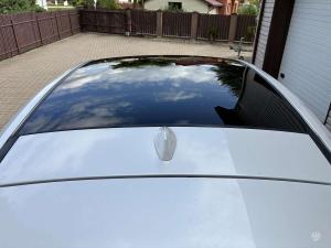 White Lexus NX 300h 2014 in Vilnius, with an engine capacity of 2.49 L and mileage of 286 thousand km for 17900 €, photo 12 on AUTOMOTO.COM.LV