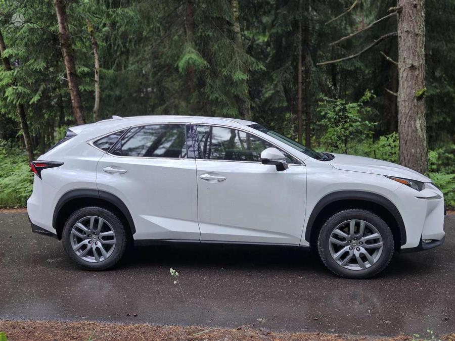 Balts Lexus NX 300h 2014 Viļņa, ar dzinēja tilpumu 2.49 L un nobraukumu 178 tūkst. km par 16999 €, foto 9 vietnē AUTOMOTO.COM.LV