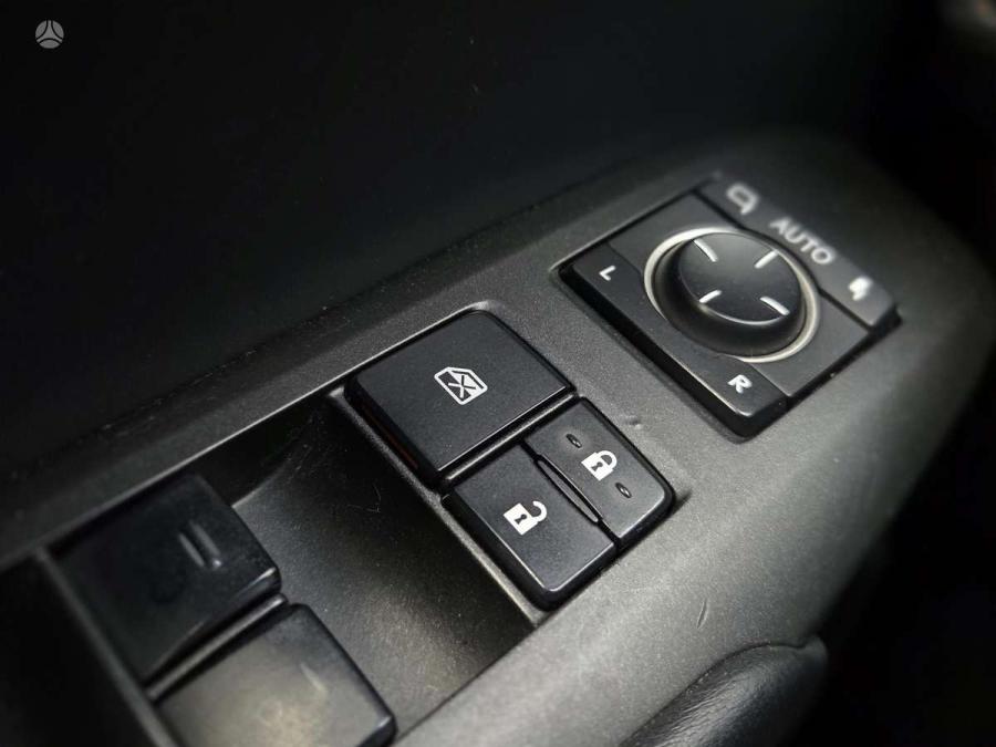 Balts Lexus NX 300h 2014 Viļņa, ar dzinēja tilpumu 2.49 L un nobraukumu 178 tūkst. km par 16999 €, foto 16 vietnē AUTOMOTO.COM.LV