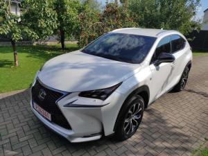 White Lexus NX 300h 2014 in Kaunas, with an engine capacity of 2.49 L and mileage of 214 thousand km for 19950 €, photo 3 on AUTOMOTO.COM.LV