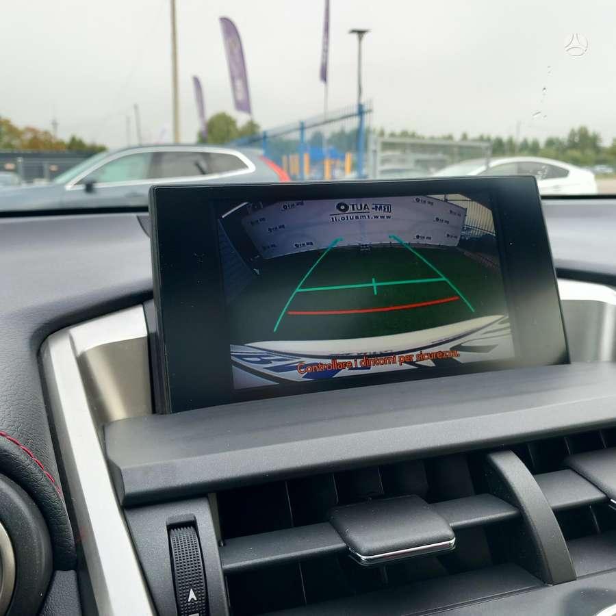 Balts Lexus NX 300h 2014 Panevēža, ar dzinēja tilpumu 2.49 L un nobraukumu 190 tūkst. km par 18500 €, foto 18 vietnē AUTOMOTO.COM.LV