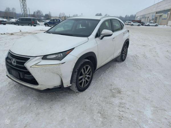 White Lexus NX 300h 2015 in Panevezys, with an engine capacity of 2.49 L and mileage of 456 thousand km for 11900 €, photo 1 on AUTOMOTO.COM.LV
