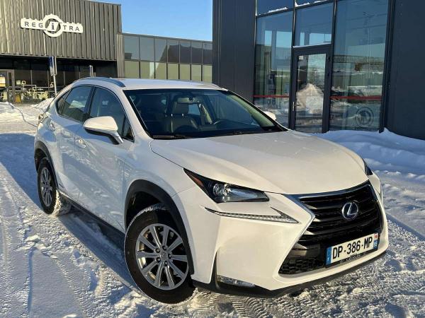 White Lexus NX 300h 2015 in Siauliai, with an engine capacity of 2.49 L and mileage of 261 thousand km for 16900 €, photo 1 on AUTOMOTO.COM.LV