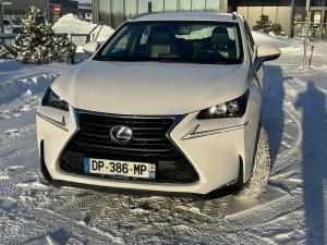 White Lexus NX 300h 2015 in Siauliai, with an engine capacity of 2.49 L and mileage of 261 thousand km for 16900 €, photo 4 on AUTOMOTO.COM.LV