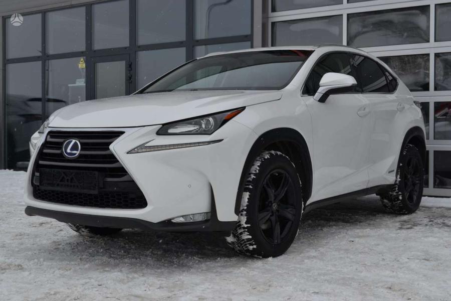 Balts Lexus NX 300h 2015 Viļņa, ar dzinēja tilpumu 2.49 L un nobraukumu 220 tūkst. km par 18000 €, foto 2 vietnē AUTOMOTO.COM.LV