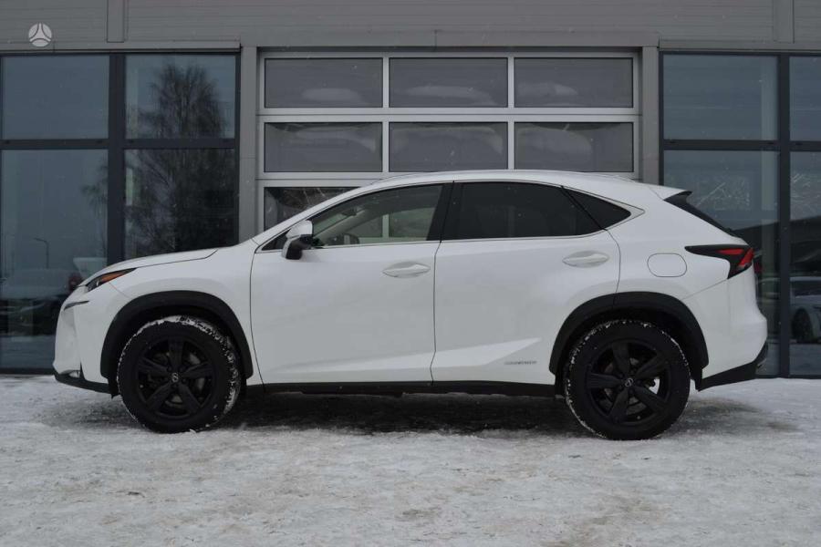Balts Lexus NX 300h 2015 Viļņa, ar dzinēja tilpumu 2.49 L un nobraukumu 220 tūkst. km par 18000 €, foto 7 vietnē AUTOMOTO.COM.LV