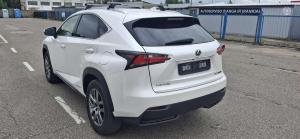 White Lexus NX 300h 2015 in Panevezys, with an engine capacity of 2.49 L and mileage of 150 thousand km for 16900 €, photo 4 on AUTOMOTO.COM.LV