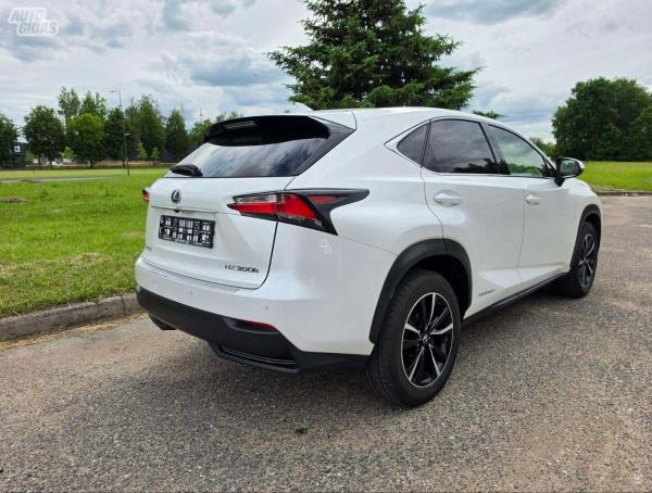 Balts Lexus NX 300h 2015 Kauņa, ar dzinēja tilpumu 2.50 L un nobraukumu 159 tūkst. km par 21500 €, foto 6 vietnē AUTOMOTO.COM.LV