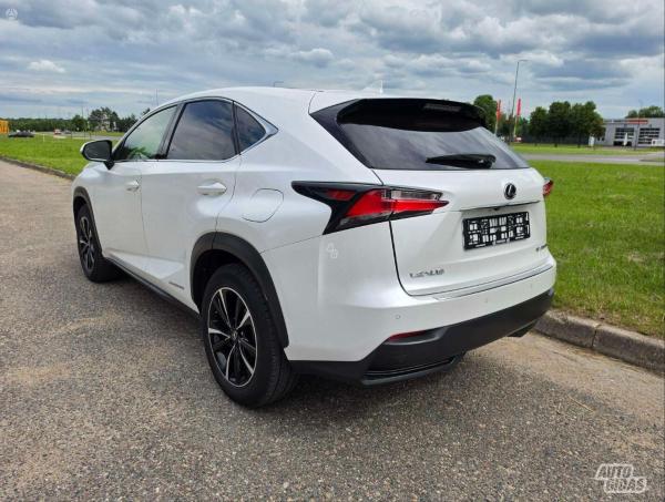 Balts Lexus NX 300h 2015 Kauņa, ar dzinēja tilpumu 2.50 L un nobraukumu 159 tūkst. km par 21500 €, foto 8 vietnē AUTOMOTO.COM.LV