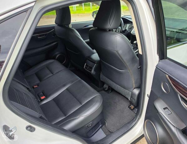 Balts Lexus NX 300h 2015 Kauņa, ar dzinēja tilpumu 2.50 L un nobraukumu 159 tūkst. km par 21500 €, foto 11 vietnē AUTOMOTO.COM.LV