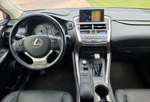 Белый Лексус NX 300h 2015 в Каунас, объемом двигателя 2.50 л и пробегом 159 тыс. км за 21500 €, фото 16 на AUTOMOTO.COM.LV
