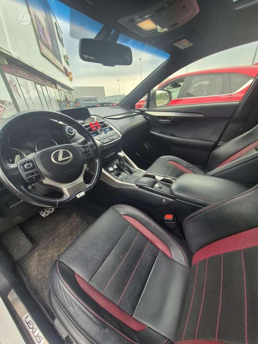 Balts Lexus NX 300h 2015 Viļņa, ar dzinēja tilpumu 2.50 L un nobraukumu 212 tūkst. km par 20000 €, foto 7 vietnē AUTOMOTO.COM.LV