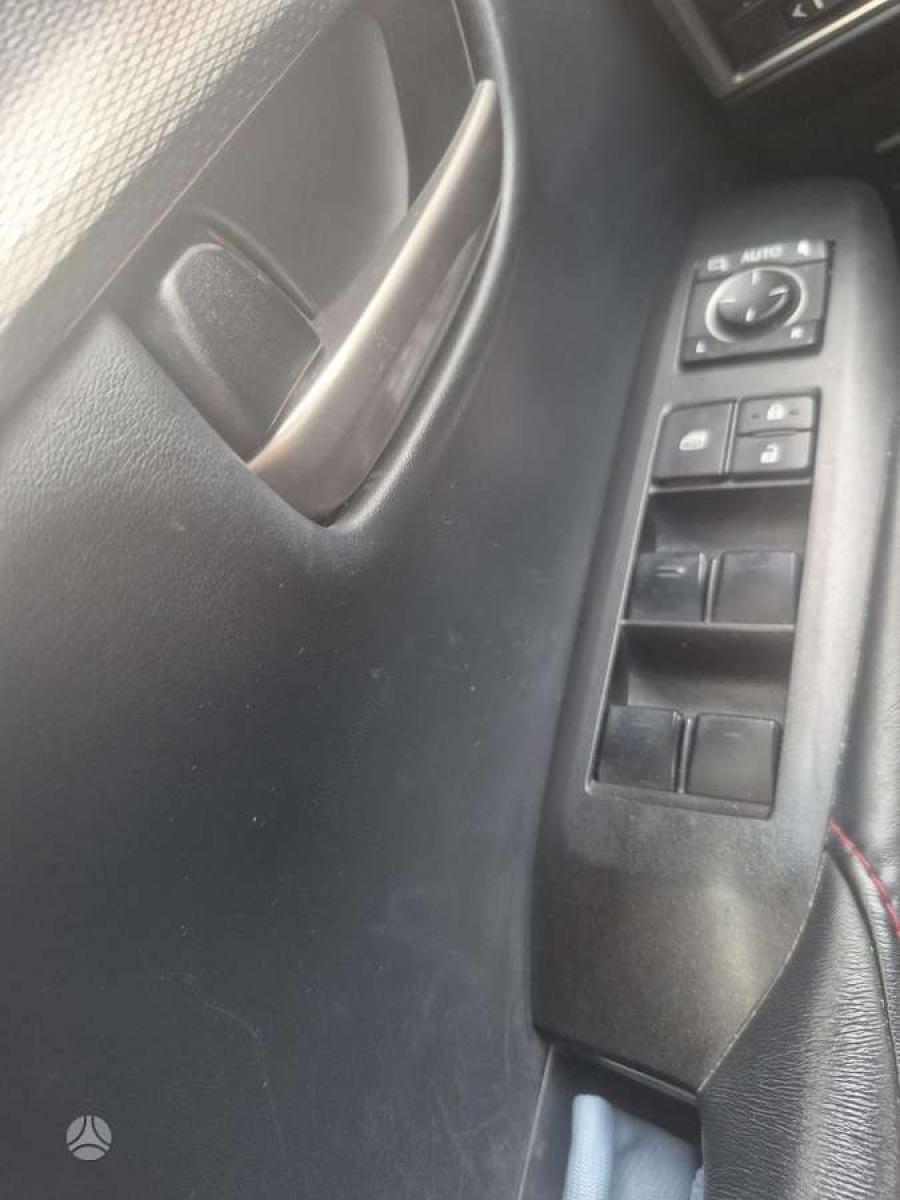 Balts Lexus NX 300h 2015 Viļņa, ar dzinēja tilpumu 2.50 L un nobraukumu 212 tūkst. km par 20000 €, foto 10 vietnē AUTOMOTO.COM.LV