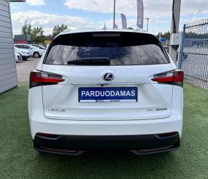 White Lexus NX 300h 2015 in Panevezys, with an engine capacity of 2.49 L and mileage of 150 thousand km for 16900 €, photo 7 on AUTOMOTO.COM.LV