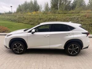 Белый Лексус NX 300h 2015 в Вильнюс, объемом двигателя 2.49 л и пробегом 126 тыс. км за 22500 €, фото 10 на AUTOMOTO.COM.LV