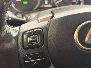 Белый Лексус NX 300h 2015 в Вильнюс, объемом двигателя 2.49 л и пробегом 126 тыс. км за 22500 €, фото 39 на AUTOMOTO.COM.LV