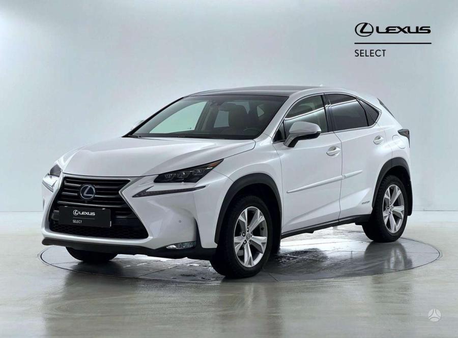 White Lexus NX 300h 2016 in Vilnius, with an engine capacity of 2.49 L and mileage of 103 thousand km for 23900 €, photo 1 on AUTOMOTO.COM.LV