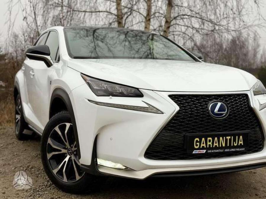 White Lexus NX 300h 2016 in Siauliai, with an engine capacity of 2.49 L and mileage of 194 thousand km for 22300 €, photo 15 on AUTOMOTO.COM.LV